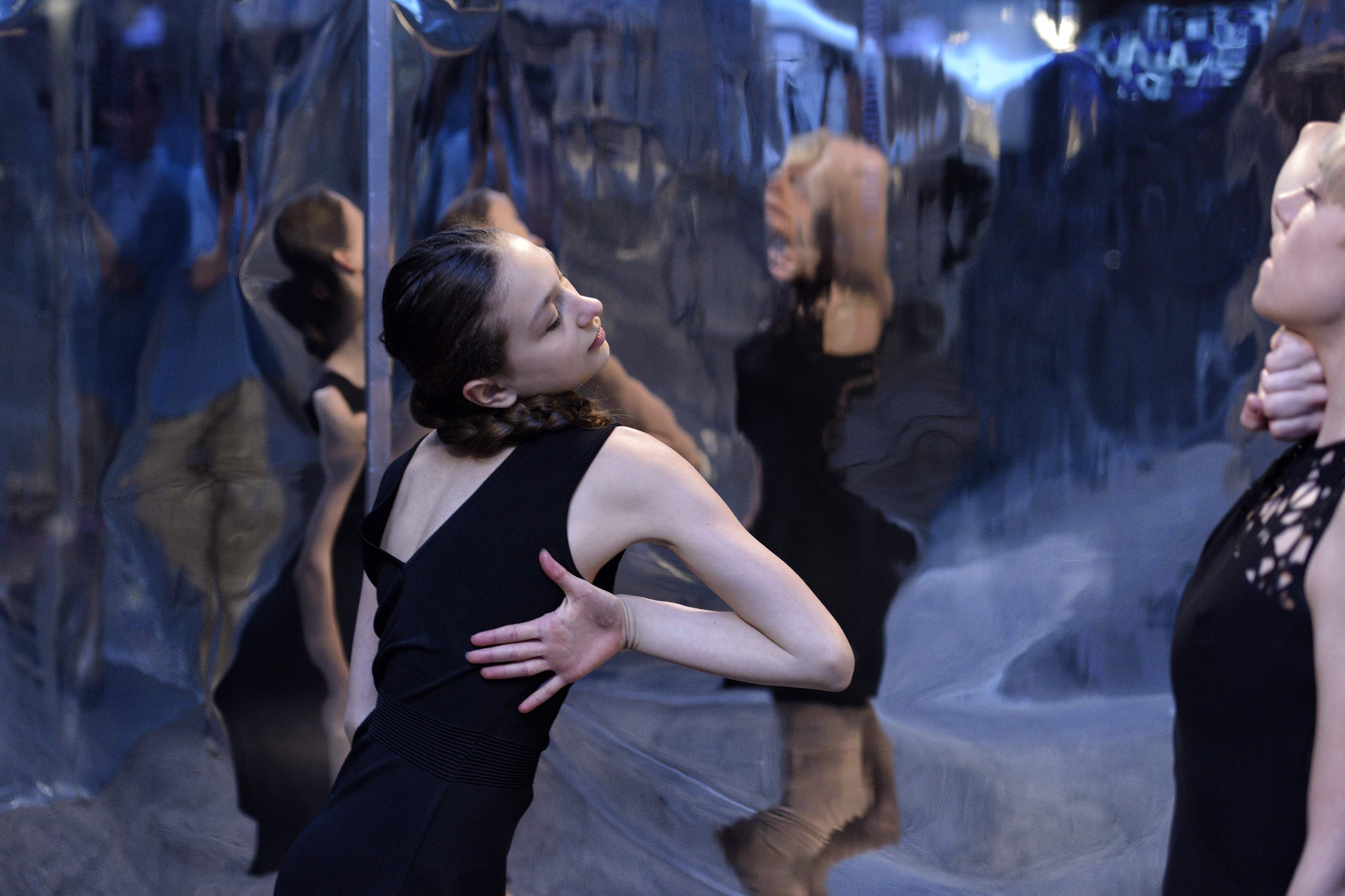 CSCP_MR_©Michael_Slobodian – Van Grimde Corps Secrets