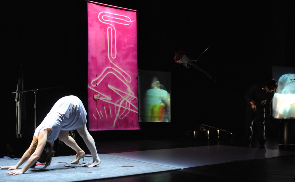 L’approche de : Line Nault – Artiste multidisciplinaire – Van Grimde ...